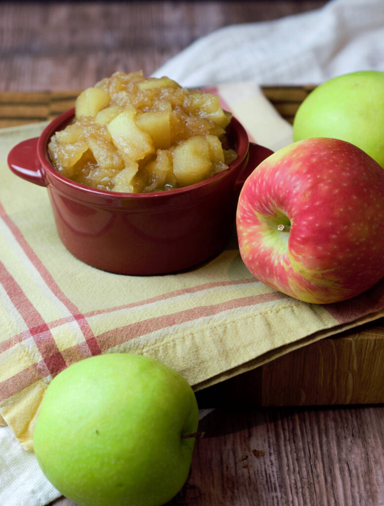 Homemade Chunky Cinnamon Applesauce - Delicious by Design